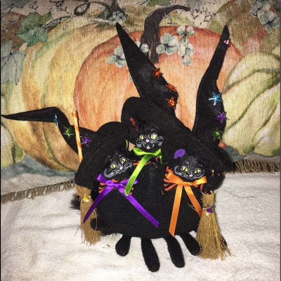 Annalee | Other | Annalee Halloween Triple Cat 208 Rare | Poshmark
